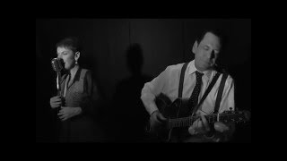 METTI UNA SERA A CENA by eMPathia Jazz Duo Chords - Chordify