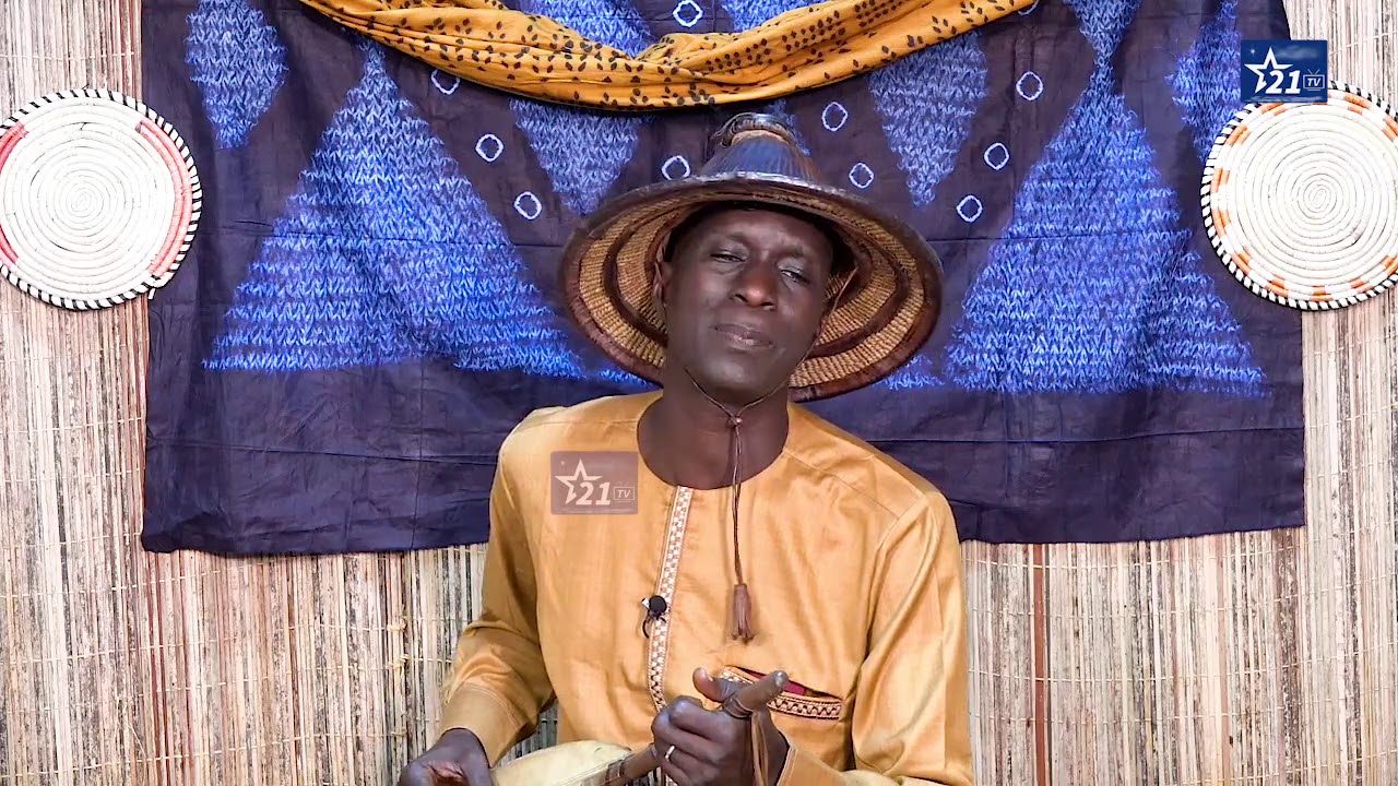 TAARIKA : L'ENFANT ET LE CROCODILE - YouTube