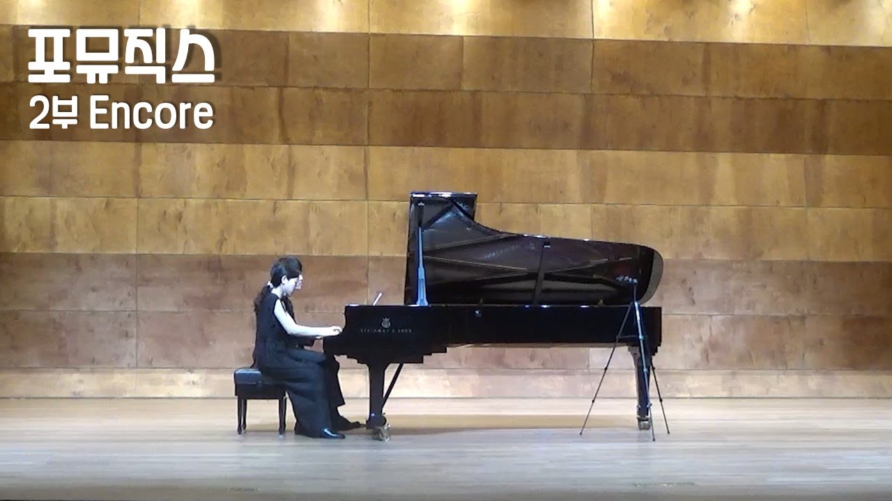 Magic Waltz (from The Legend of 1900) - YouTube