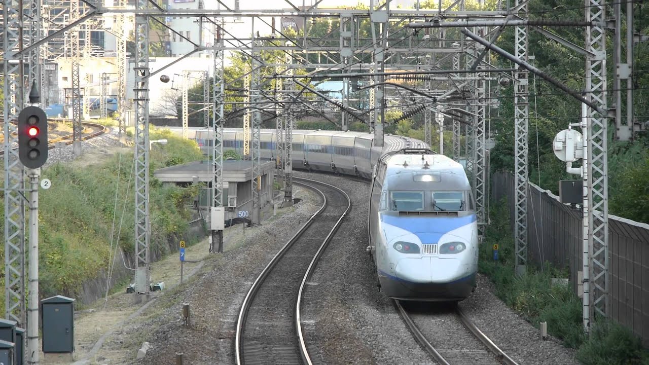 [Full HD] Two KTX are pass to Singil station - YouTube