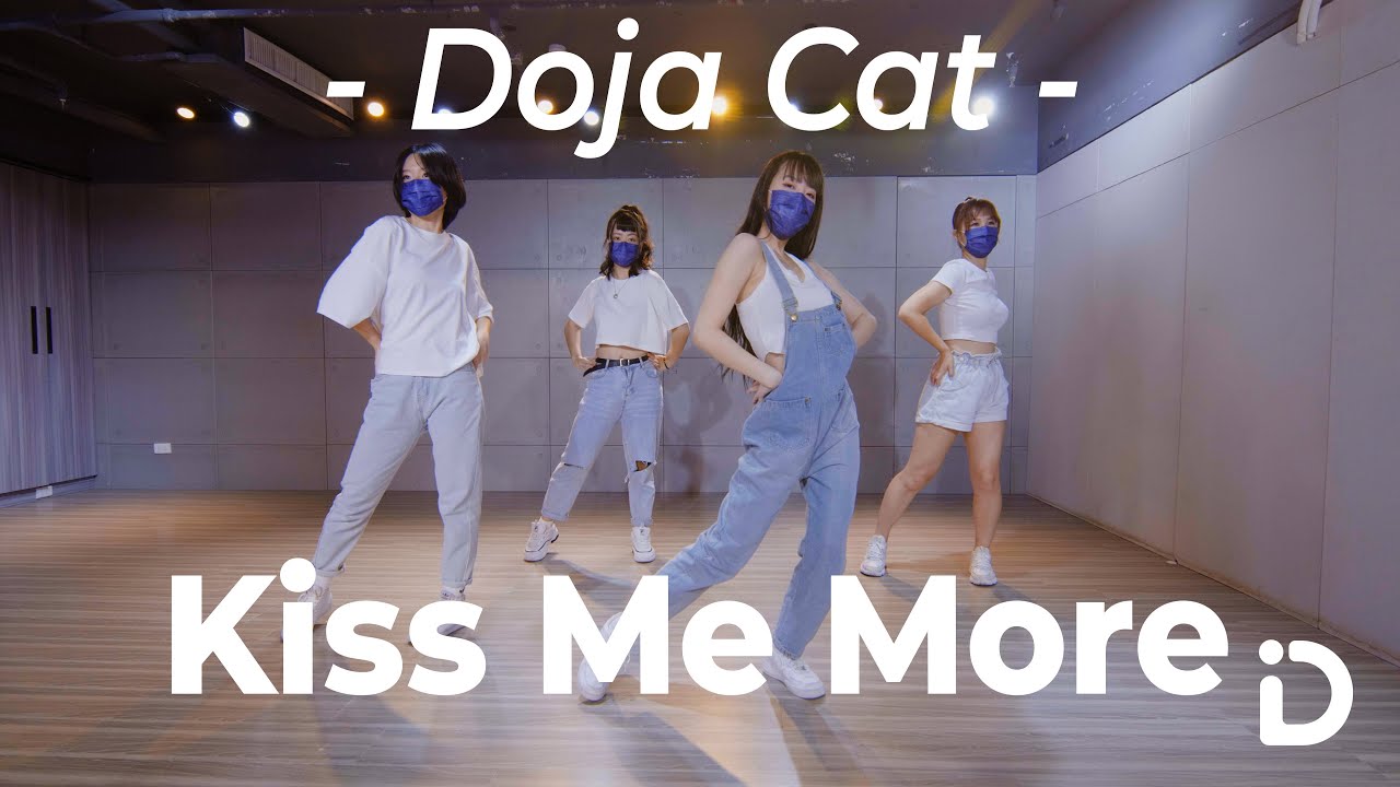 Doja Cat ft. SZA - Kiss Me More / Eva Choreography @dojacat - YouTube