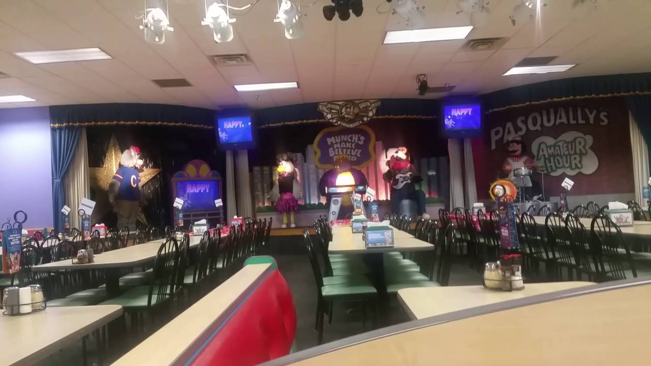 3 stage chuck e cheese Fargo - YouTube