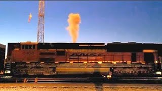 BNSF EMD SD70ACe 8408 Auto Air Cold Start | 12-21-2021 | Doovi