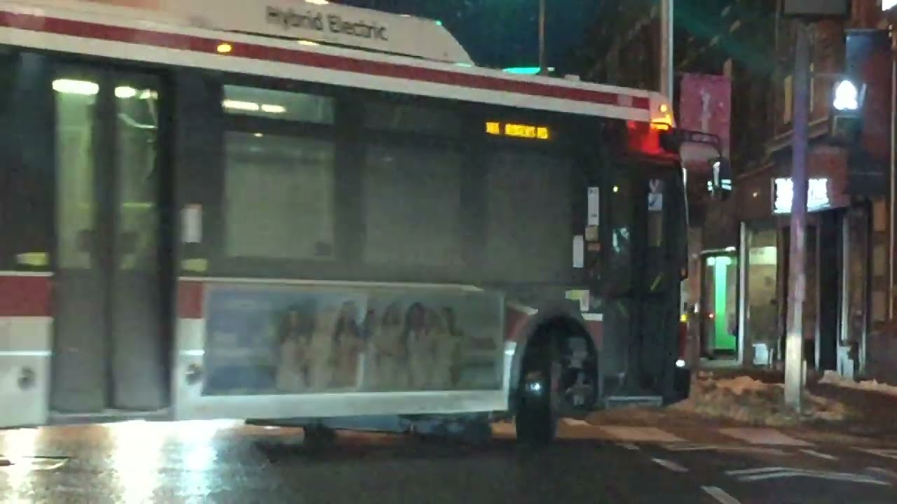 TTC old livery Orion VII NG HEV on the 161 - YouTube
