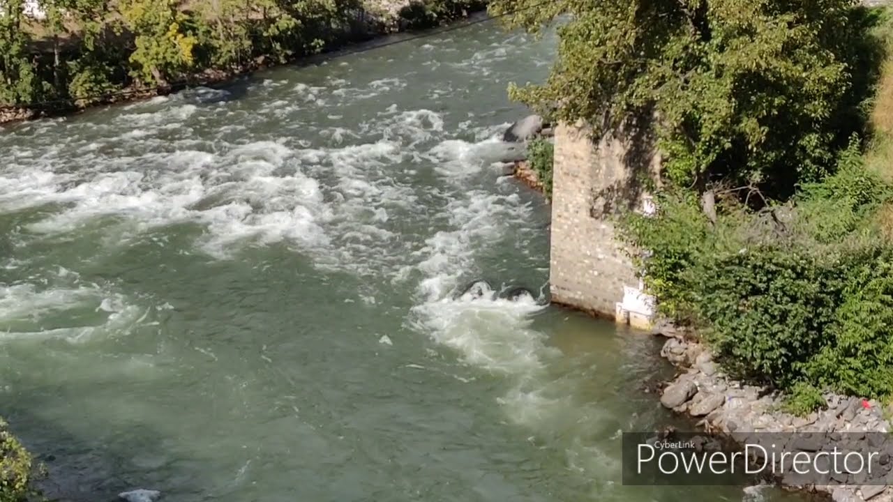 Chuzom, the confluence of Pa Chu and lWang Chu, from Paro and Thimpu ...