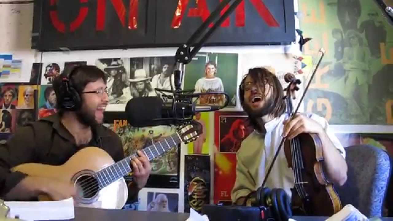 Vince Cimo & Daniel Cimo - "Airplanes" - YouTube