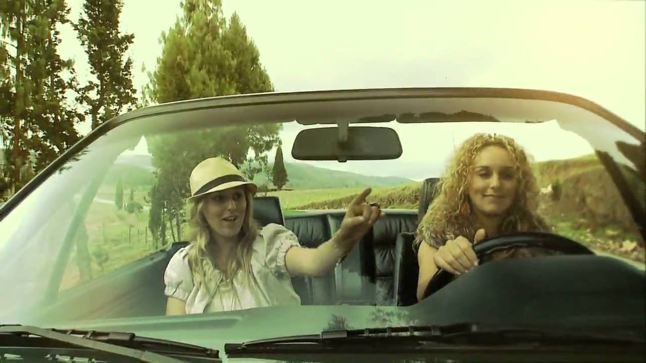 Las Marti - Sucio Perro (Video Oficial) - YouTube