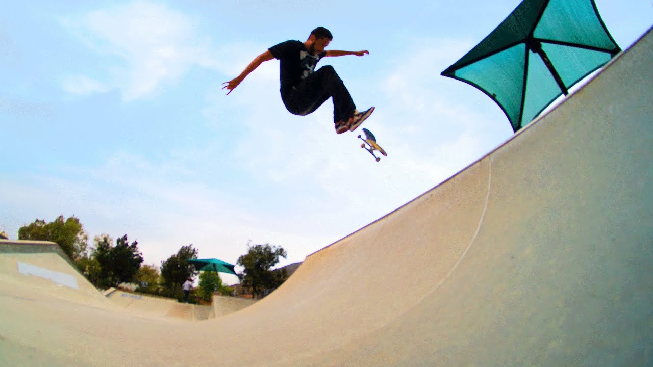 How-to Kick Flip Fakie on a quarter pipe - YouTube