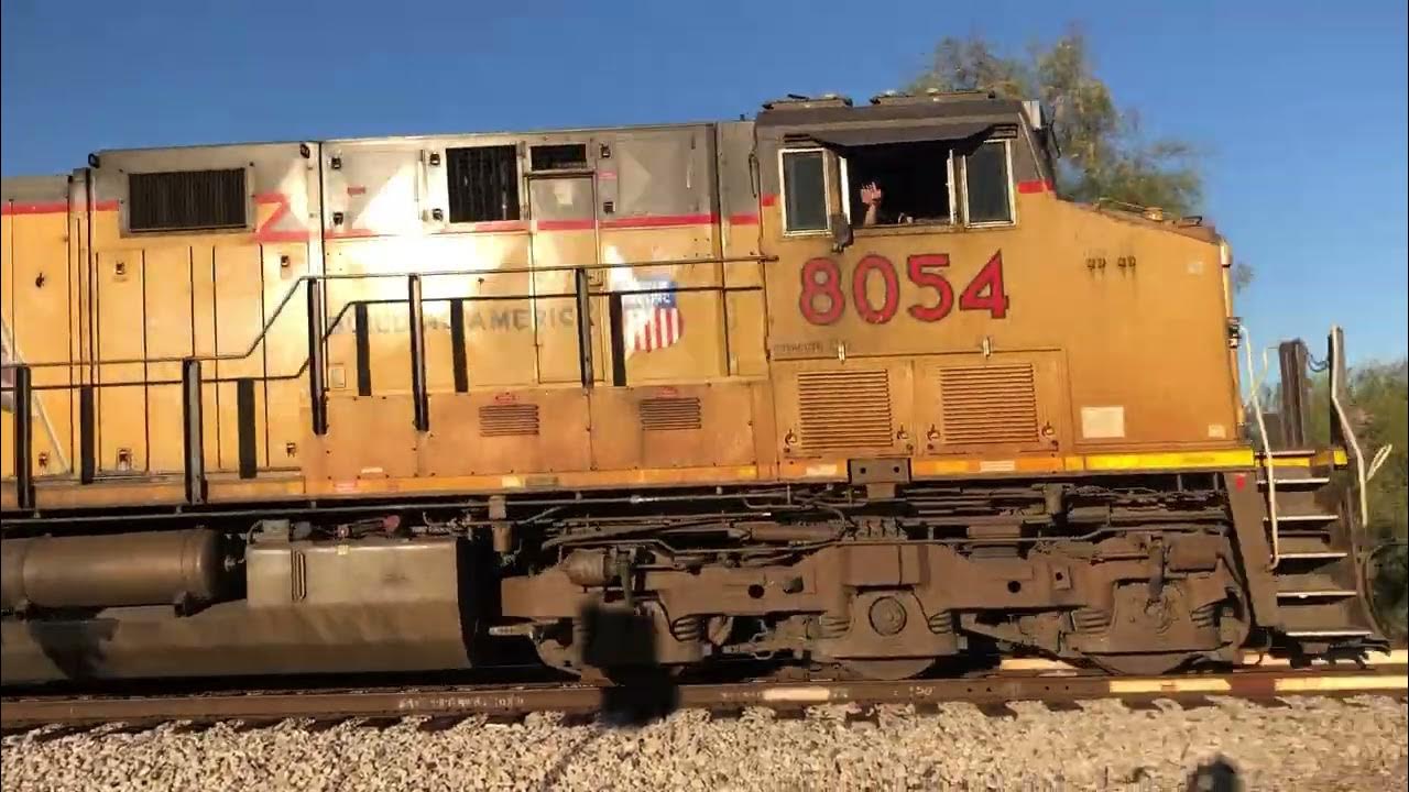 UP 8054 East at Gilbert, AZ - YouTube