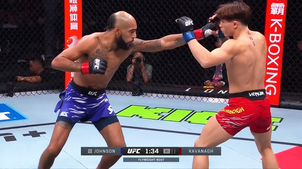 Charles Johnson vs Loneer Kavanagh FULL FIGHT RECAP - YouTube