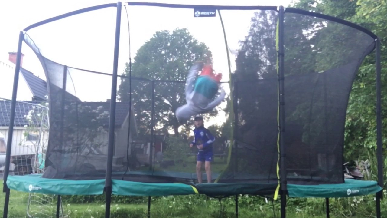 North Adventure Trampoline - YouTube