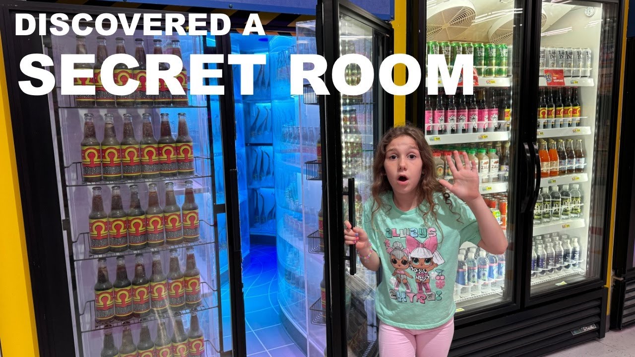 I Found A Secret Room In A BIG STORE - YouTube