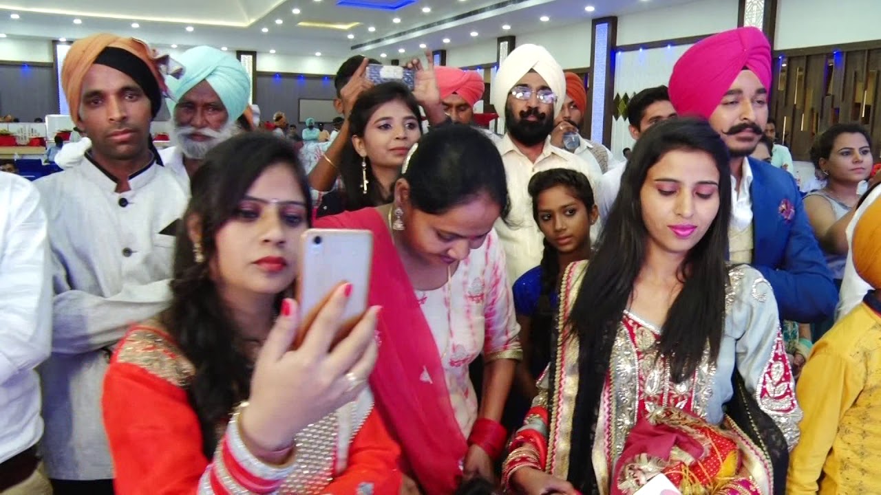 Wedding couple dance song - YouTube