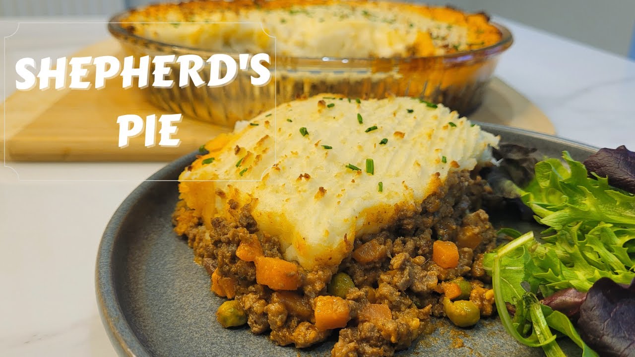 SHEPHERD'S PIE RECIPE | ALOO KEEMA | EASY DINNER RECIPE - YouTube