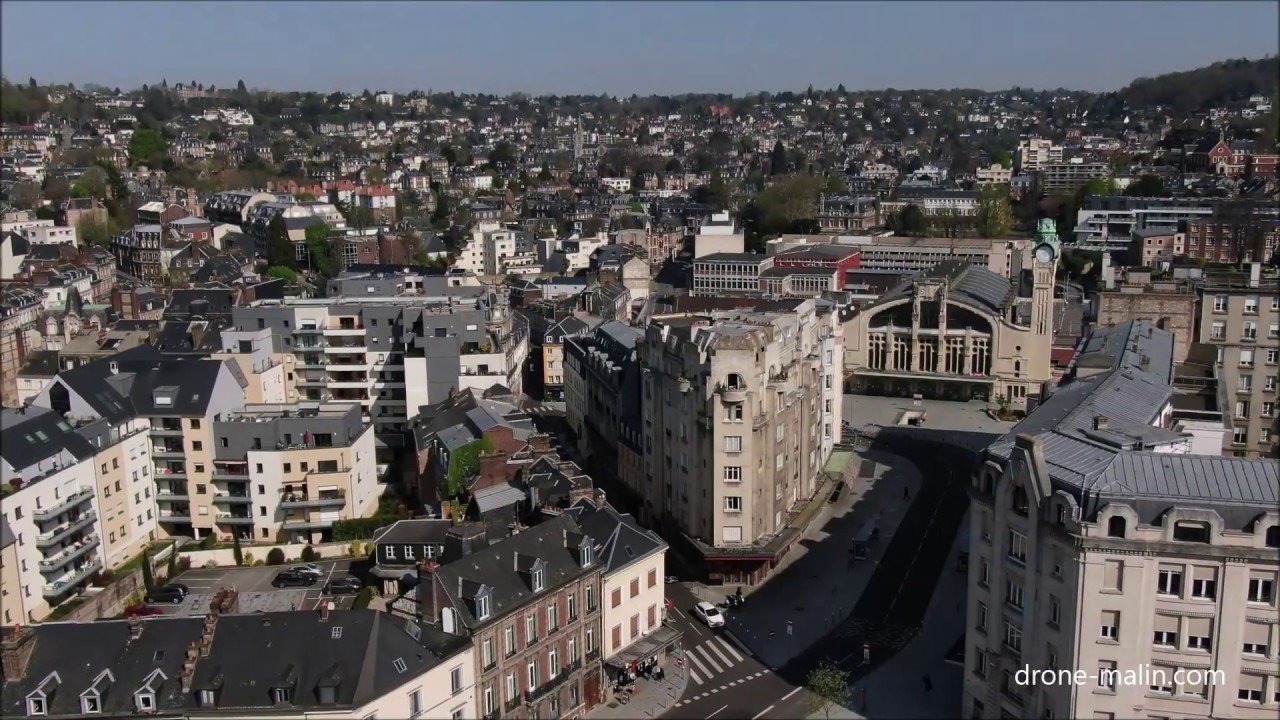 Vidéo aérienne de Rouen par un drone, la ville vue du ciel de Normandie ...