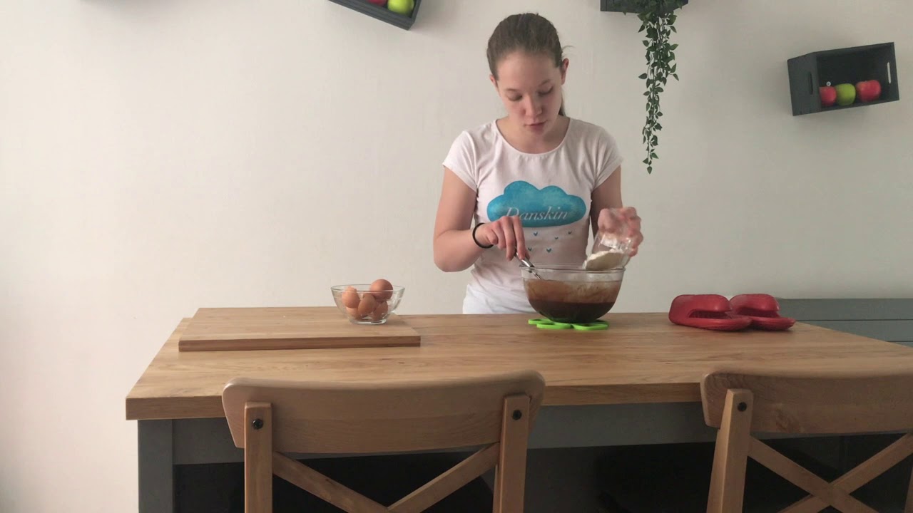 Gâteau Double Chocolat et Glaçage - YouTube