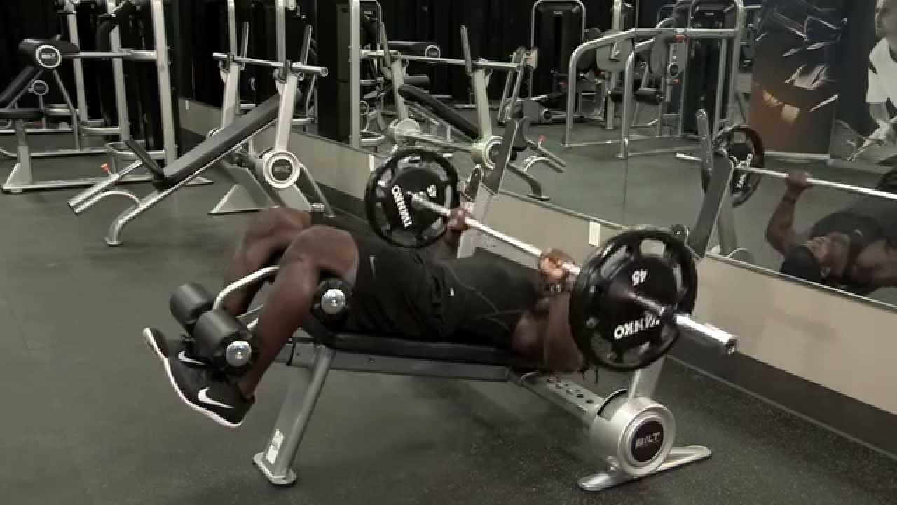 Decline Bench | MAKING ATHLETES STRONGER - YouTube
