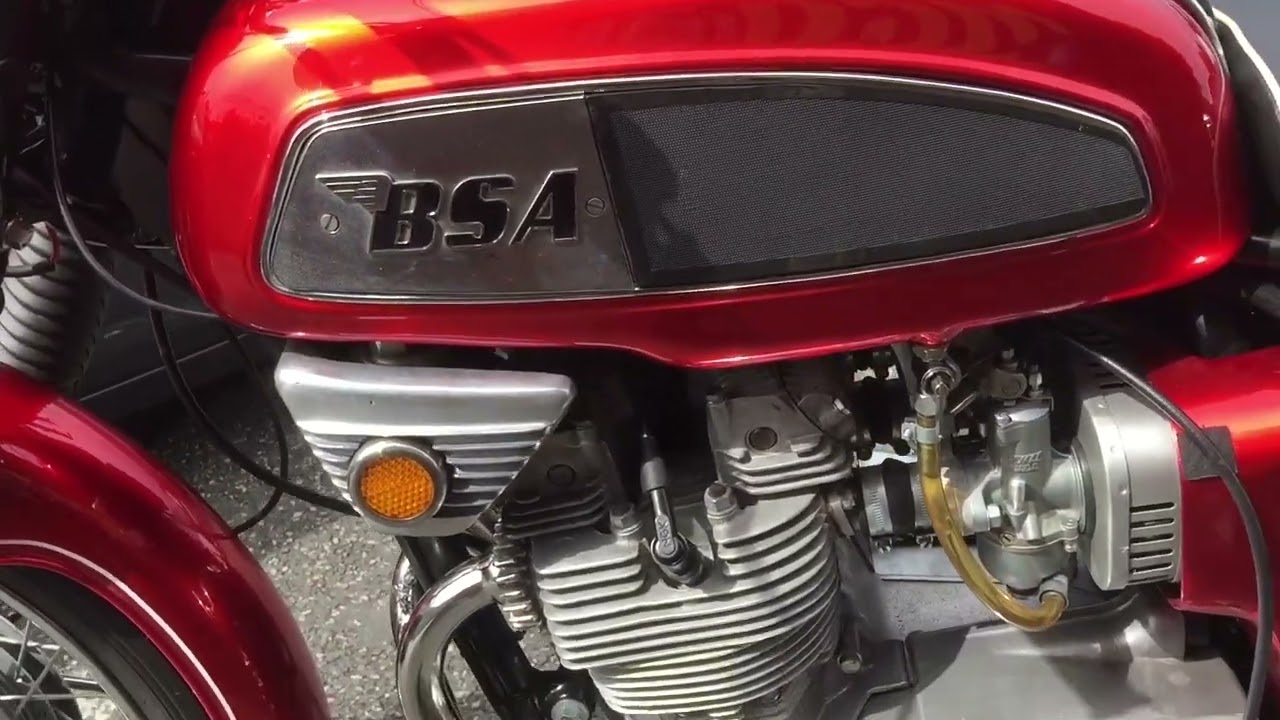 BSA Rocket 3 A75 @MCO Bikes - YouTube
