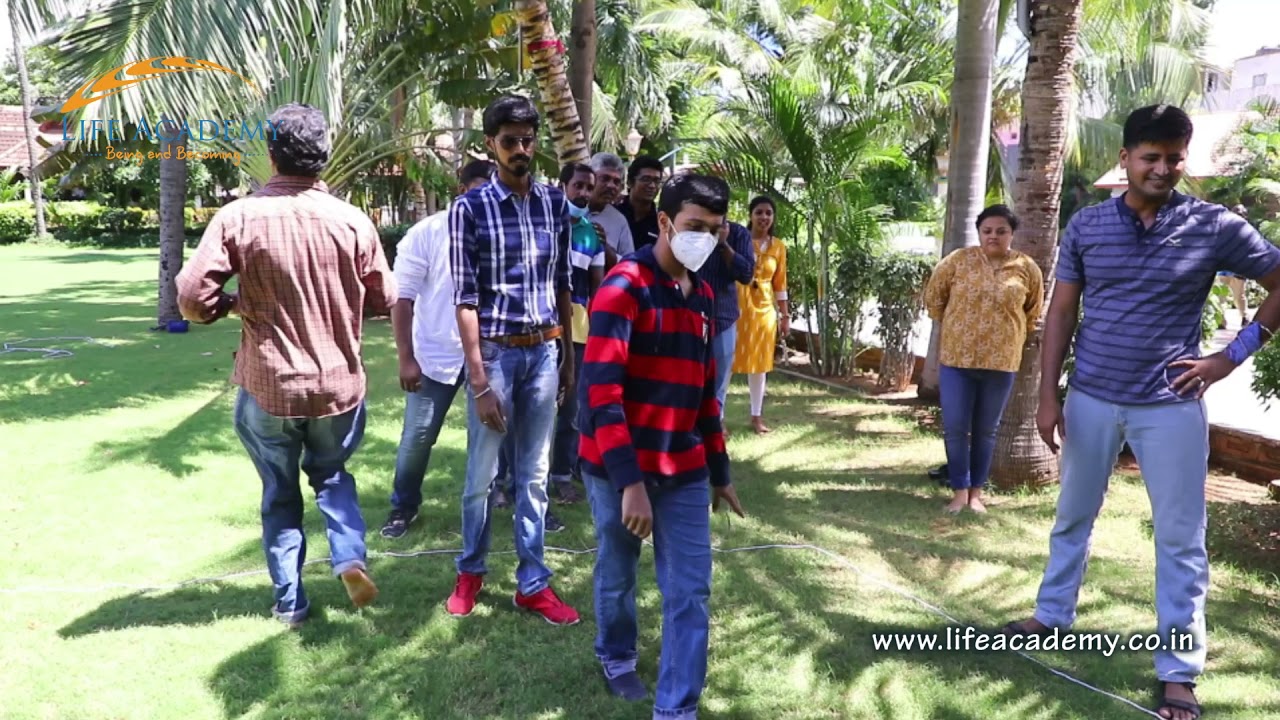 "Key Punch" Game by Life Academy - YouTube