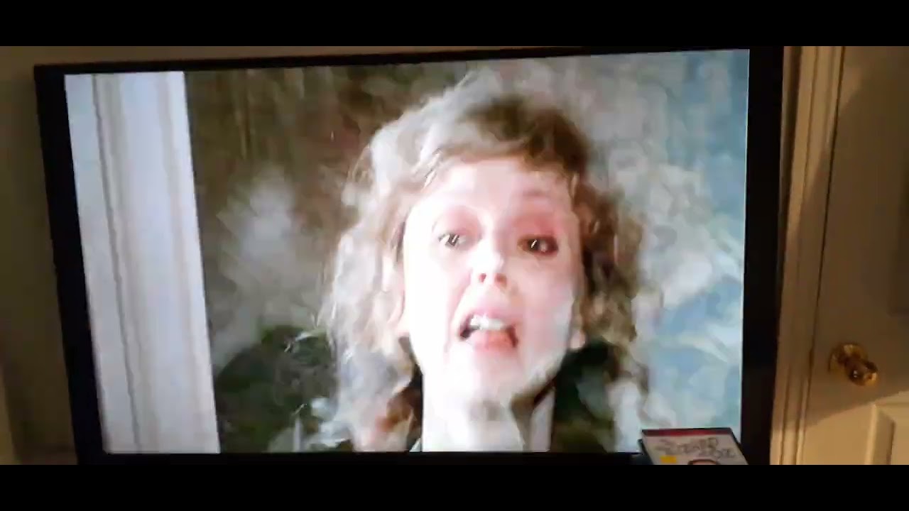 Mj laughing at people - YouTube