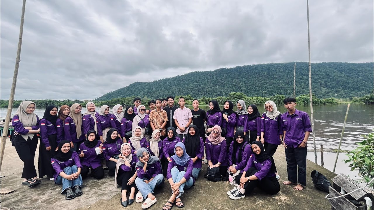 TOUR & GUIDE KEBUN RAMBUTAN DESA PERIGI LIMUS - YouTube