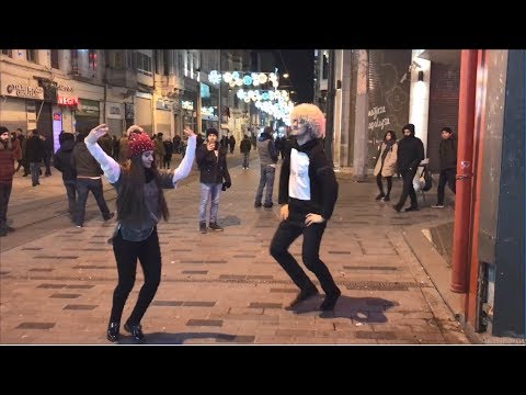 Чеченская Лезгинка С Красавицей В Стамбуле (Taksim) 2018 ALISHKA TERISHKA SERXAN