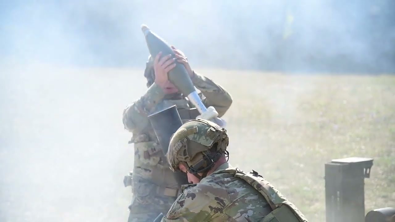 Hanging Rounds with an Airborne Mortar Team - YouTube