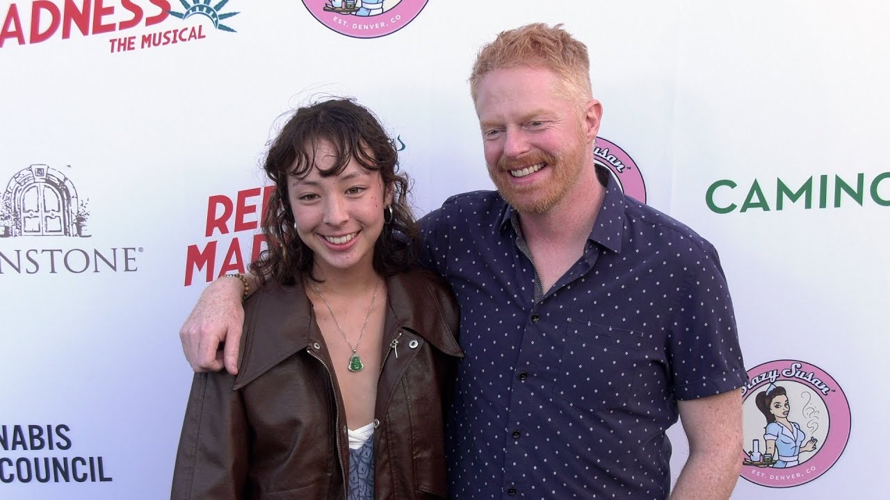 Aubrey Anderson-Emmons and Jesse Tyler Ferguson "Reefer Madness the ...