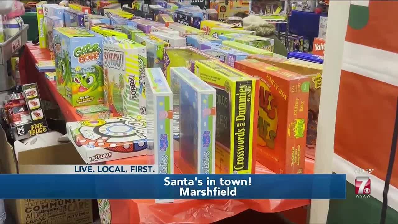 #Santa Greg delivers presents to children at #Marshfield #Children's ...