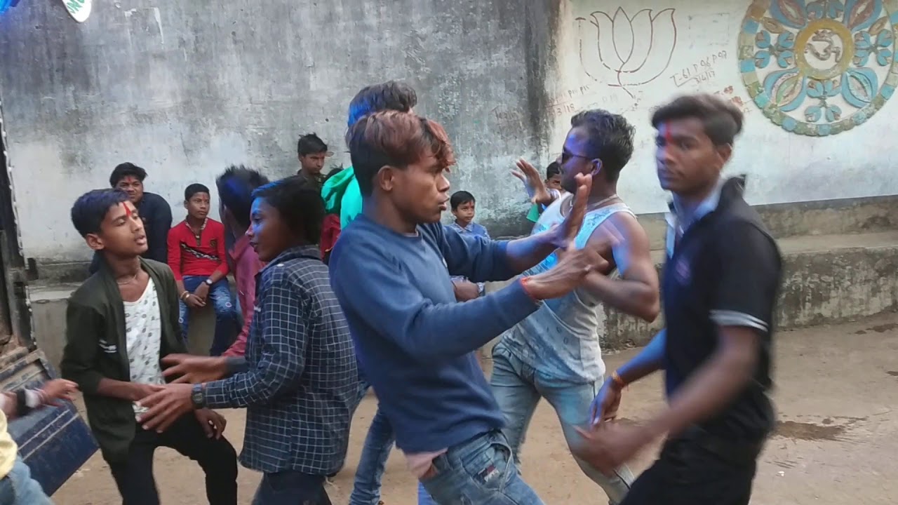 Saraswati visarjan in karmoi jamtara - YouTube