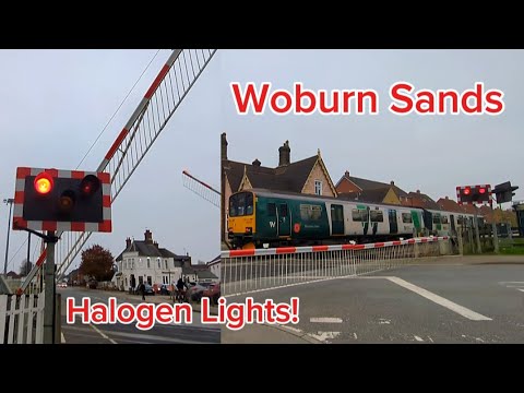 *Halogen Lights* Woburn Sands Level Crossing, Buckinghamshire - YouTube