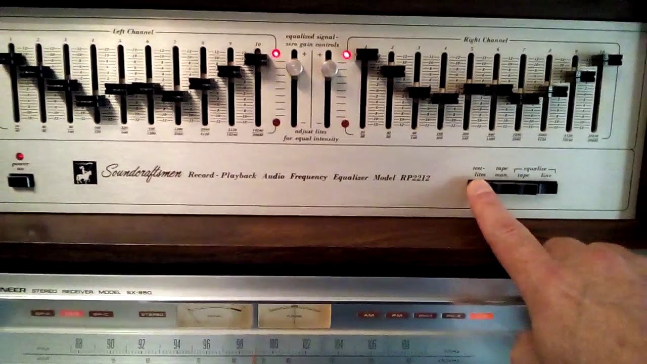 Soundcraftsmen RP2212 Test - YouTube