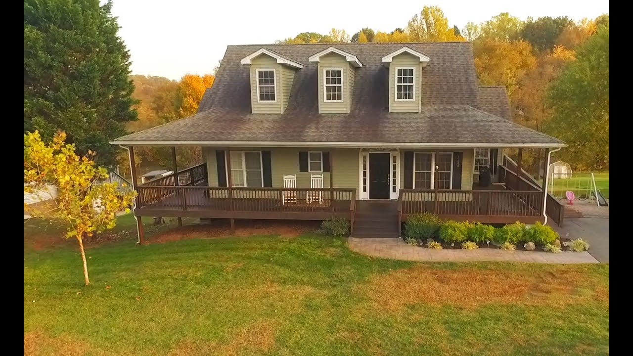 1733 Whitfield Drive Bedford, VA - YouTube