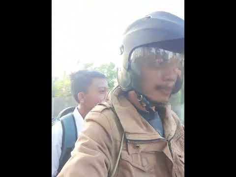 First day otw smp seragam putih biru kakak sama ayah 😍😇
