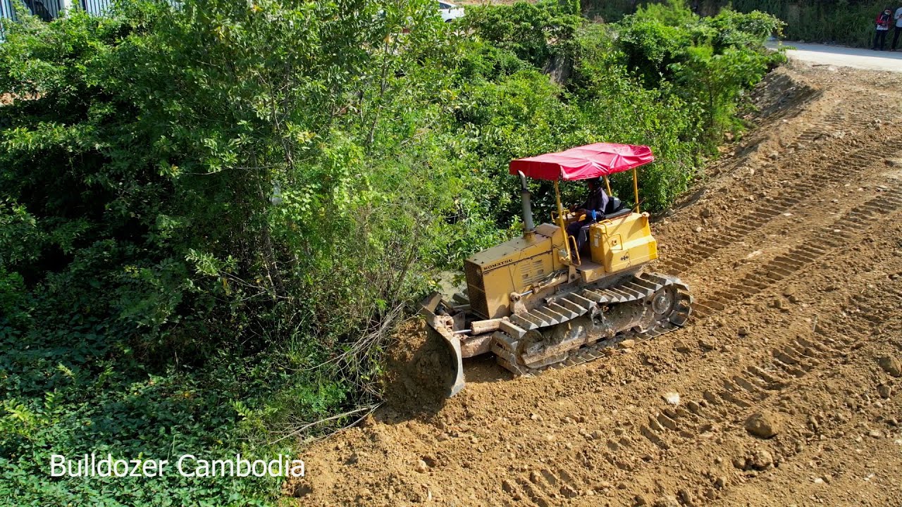 STARTING , NEW PROJECT MAKING VILLAGE ROAD MINIATURE DOZER PUSHING SOIL ...