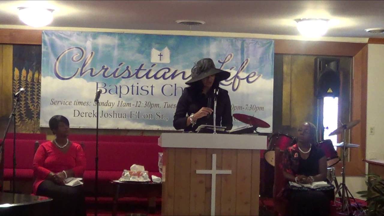 Women's Conference 2016: Christian Women Standing In Prayer - YouTube