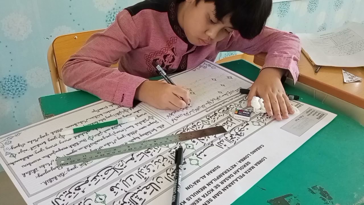 Juara 1 MAPSI 2021 Cabang Khat Putra SD Kota Semarang - YouTube