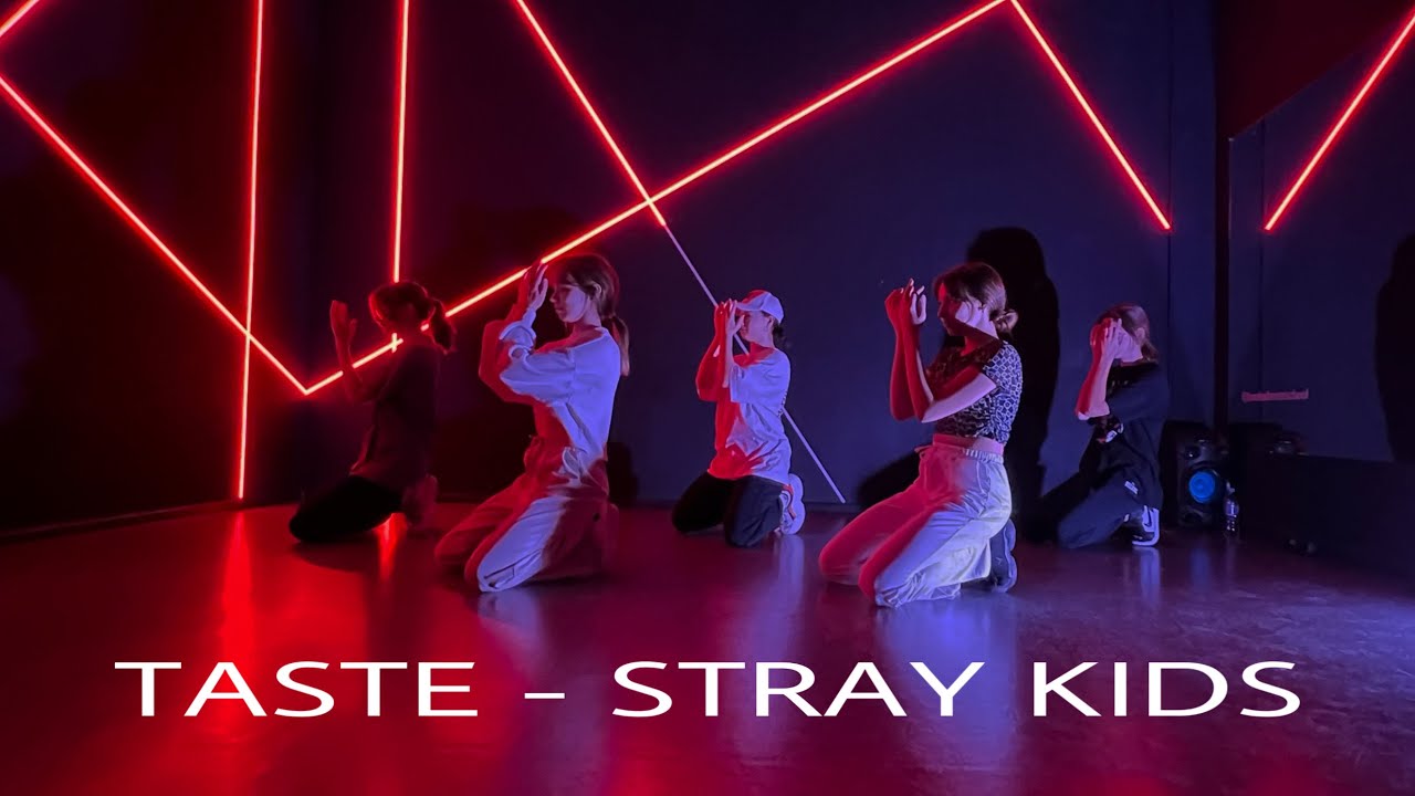 STRAY KIDS - TASTE - YouTube