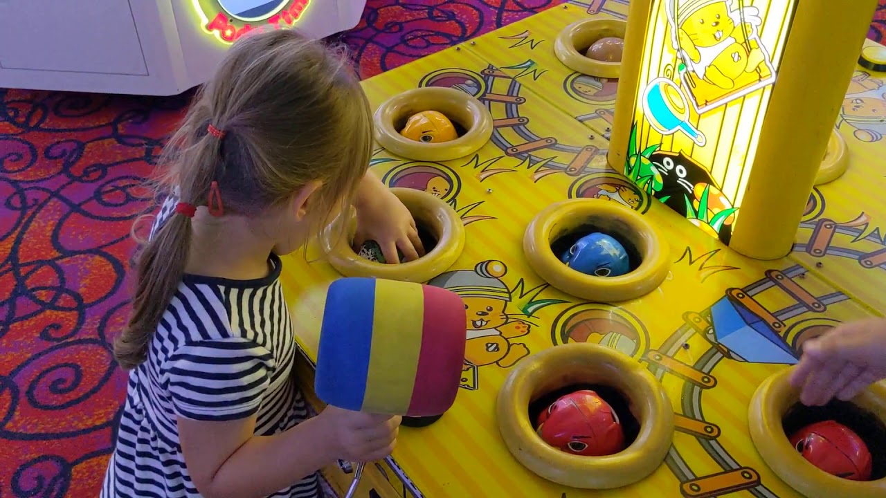 Bashing Game In The Arcades - YouTube