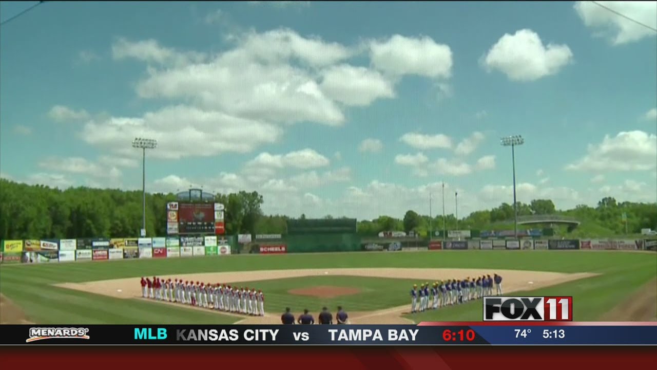 Oconto earns first baseball championship - YouTube