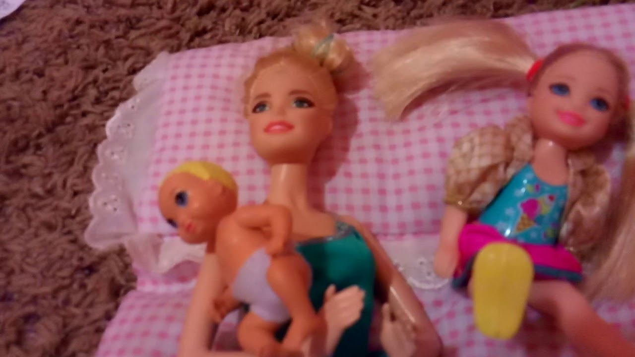 Barbie, Skipper and Stacie argue!! - YouTube