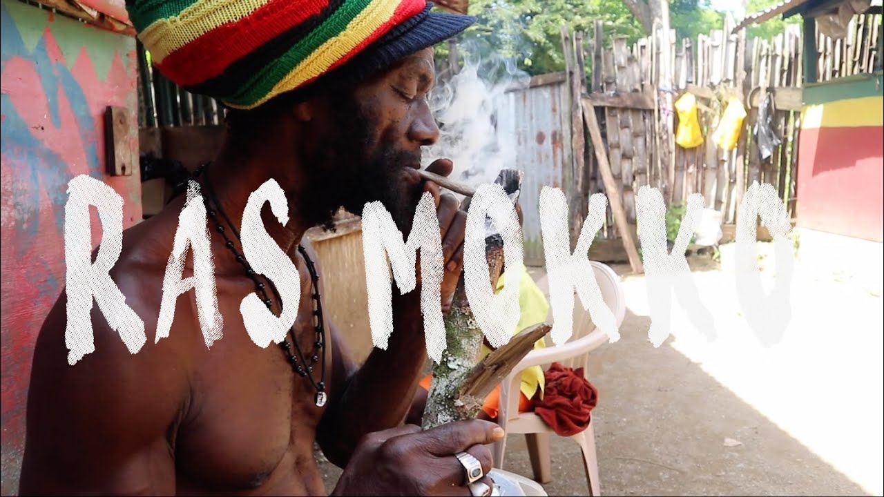 Ras Mokko natural lighta - YouTube