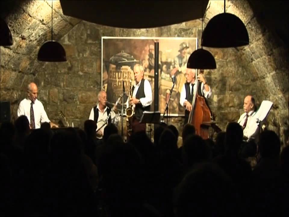 Wild Turkey Washboard Band - My Honey's Lovin' Arms - YouTube