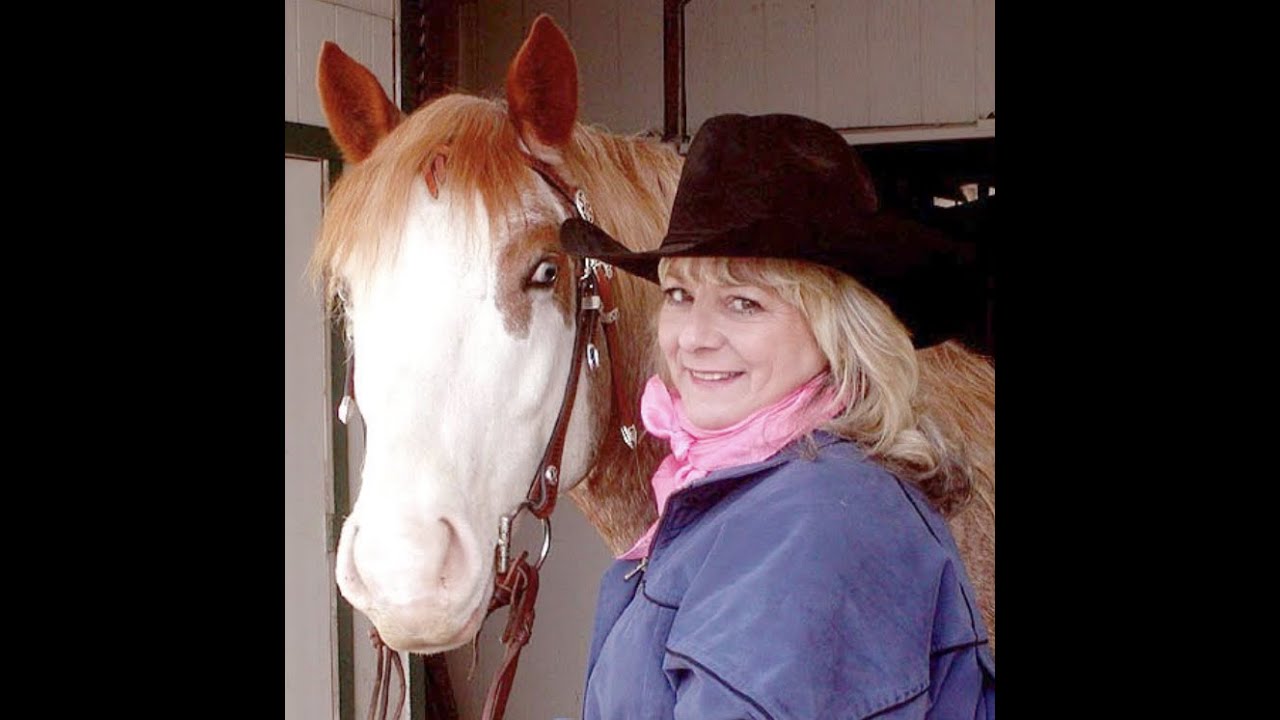 Medium Terri Jay changes lives by picking up information through high ...