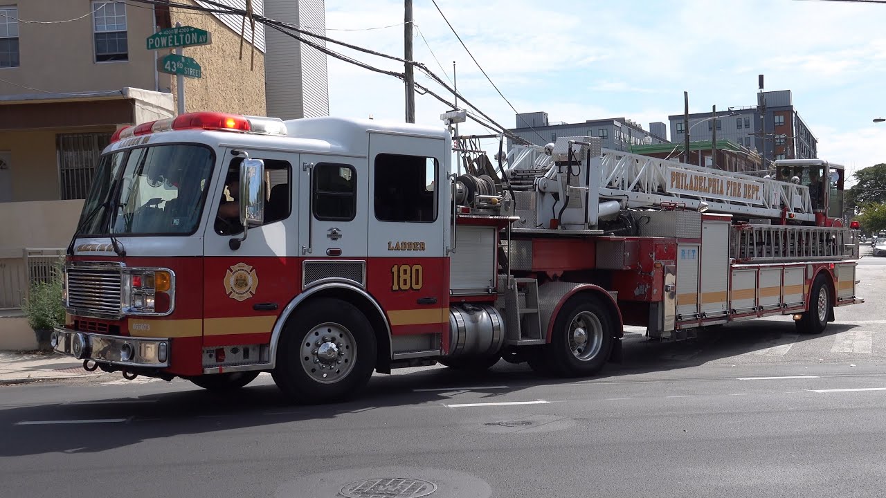 Philadelphia Fire Department Ladder 6 & Battalion 11 Responding - YouTube