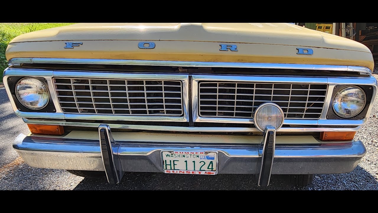 New to me 1970 FORD F-100 RANGER XLT Startup, walkaround and drive off ...