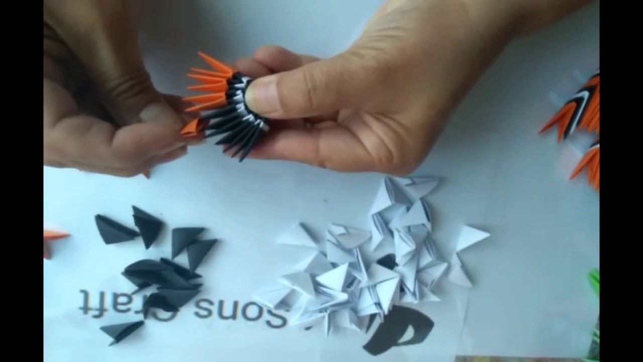 #Origami #3Dorigami #paperwork 3D Origami Clownfish Tutorial - YouTube