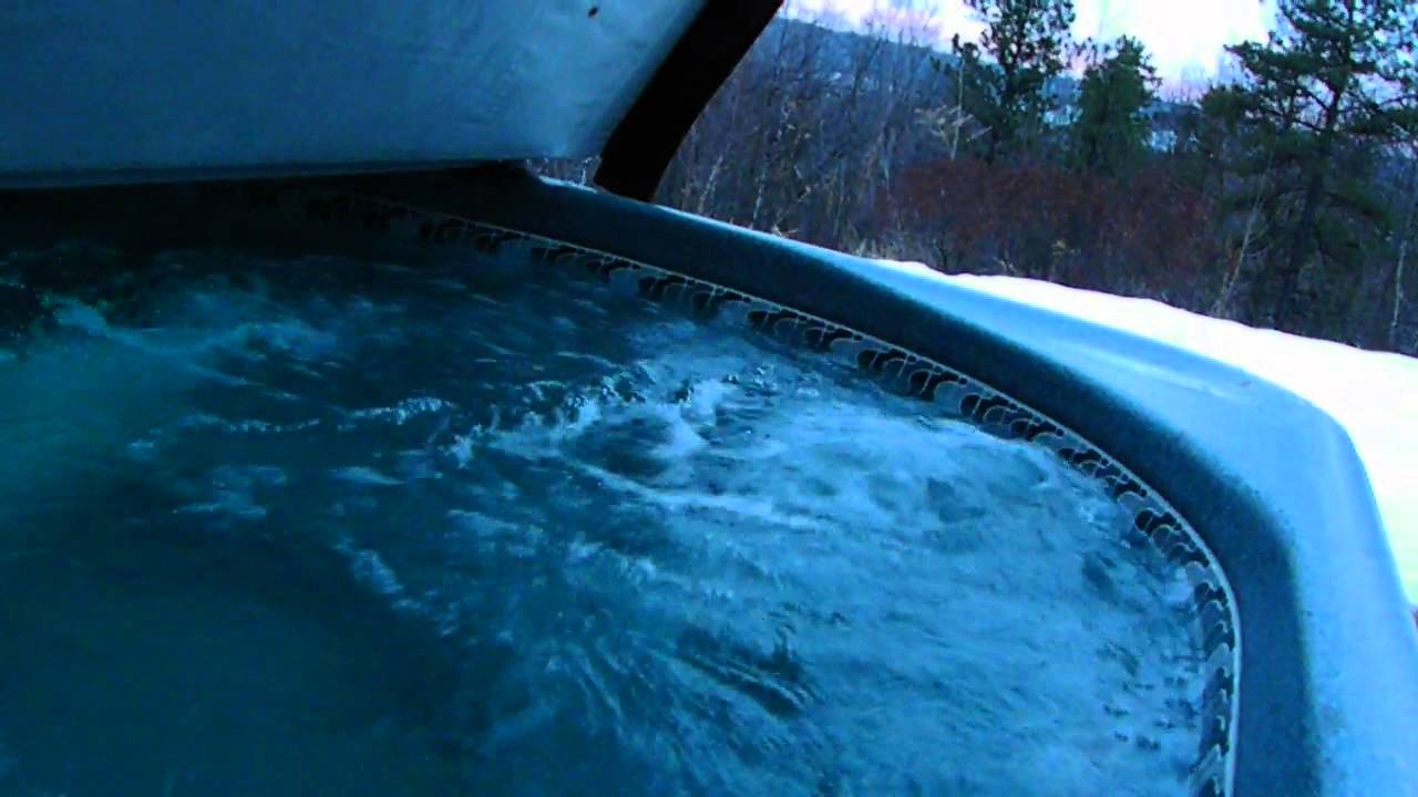 1998 Hot Spring sovereign 6 person hot tub - YouTube