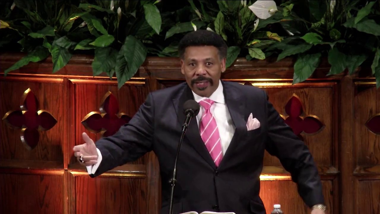 Tony Evans - Moody Founder's Week 2017 | Fri., Feb. 10 - YouTube