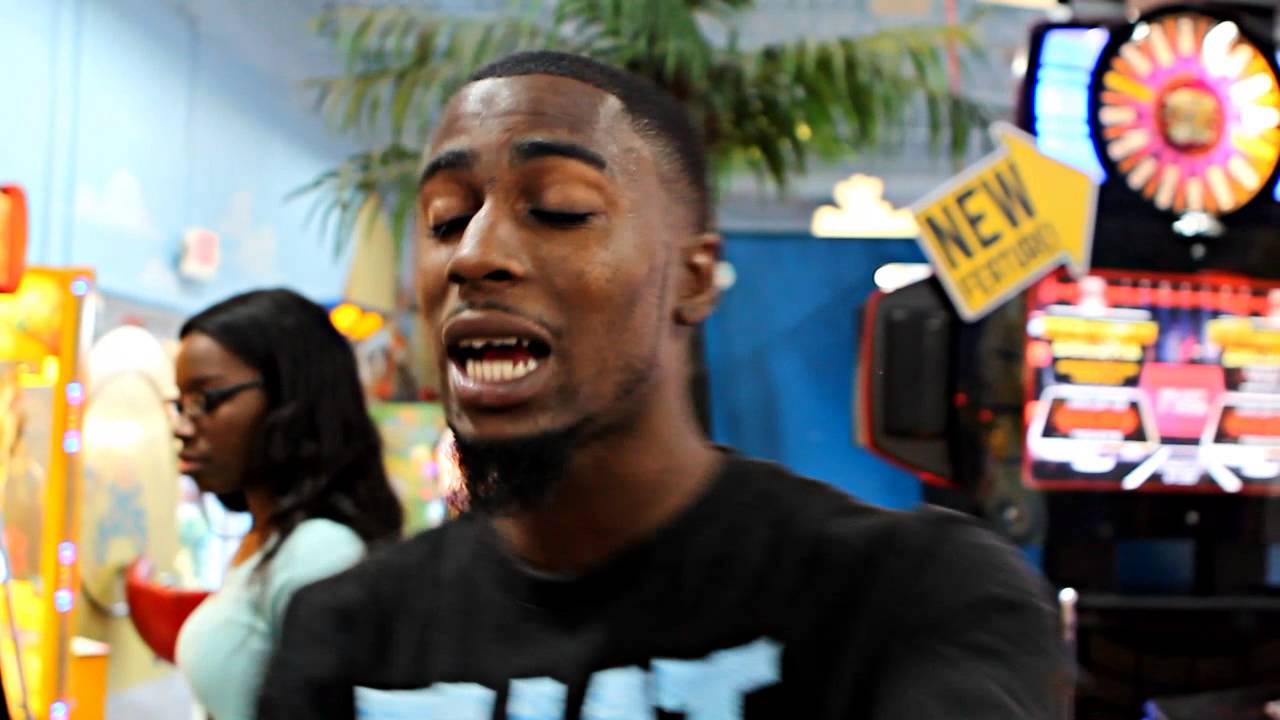 "Make Me Happy" Lil Stretch & TQ - YouTube